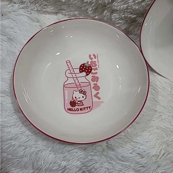 Sanrio | Kitchen | New Hello Kitty Strawberry Milk Pasta 9inch Ceramic ...